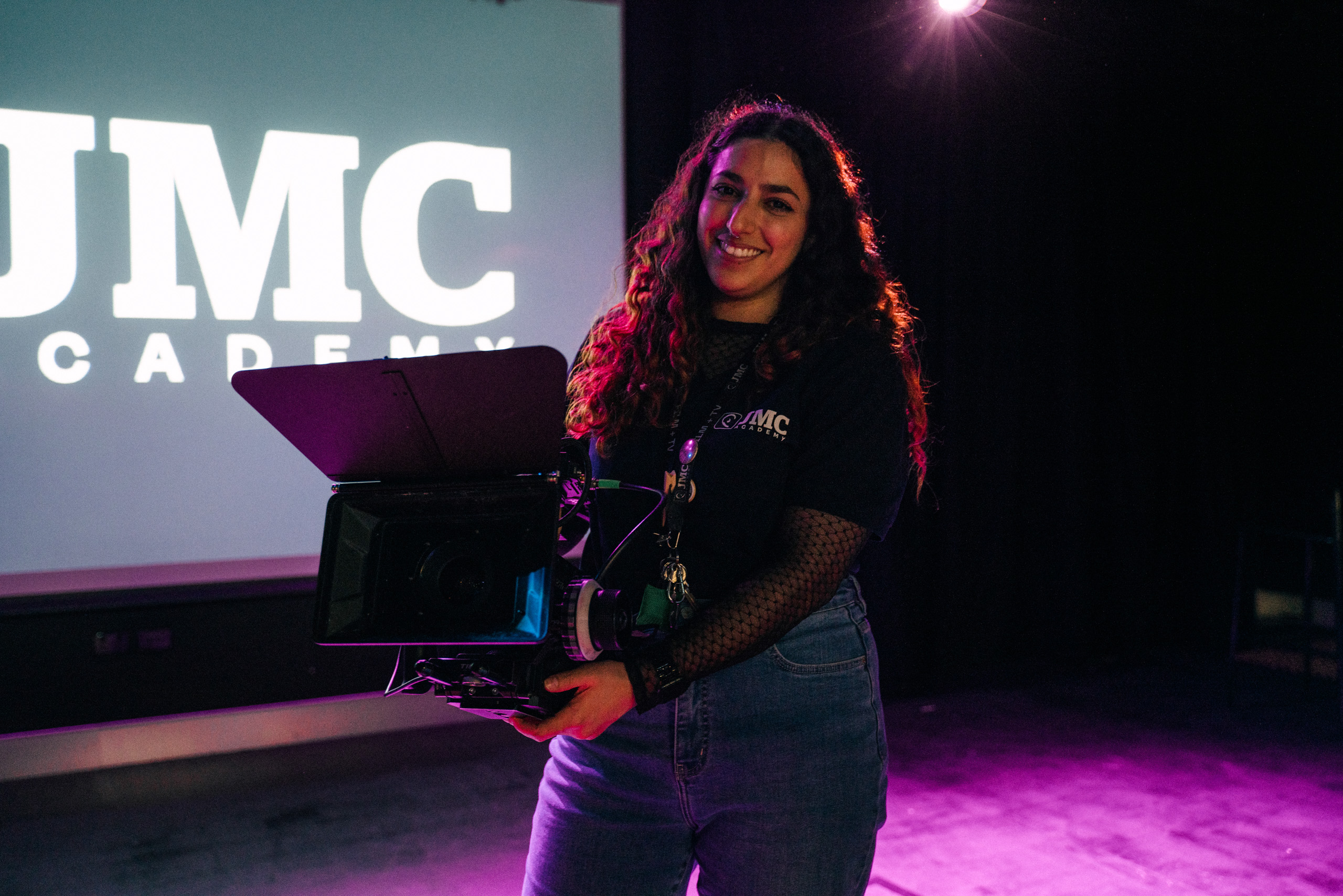 Undergraduate Entry Requirements for Domestic Students | JMC Academy