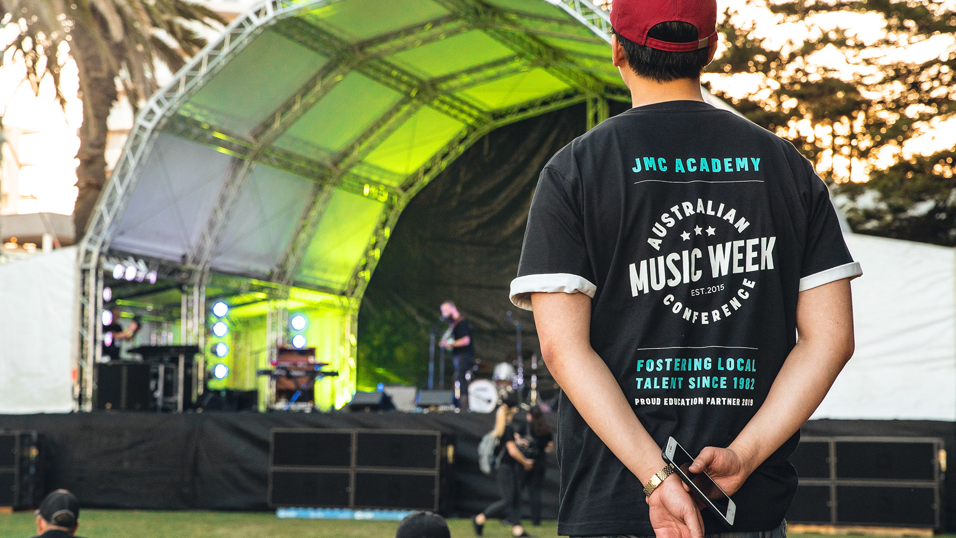 Diploma of Entertainment Business Management | JMC Academy